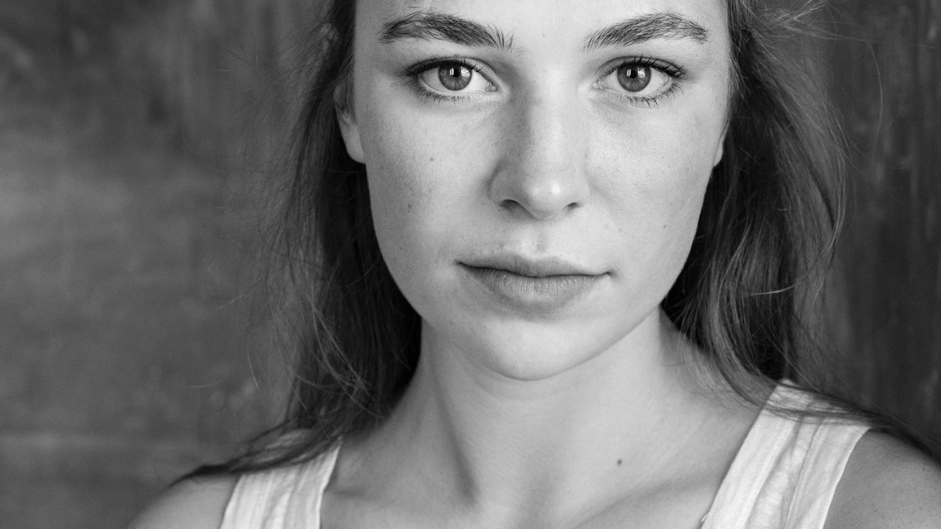 Manon Xardel, élève en Jeu - Lecture pour France Culture - Festival d ...
